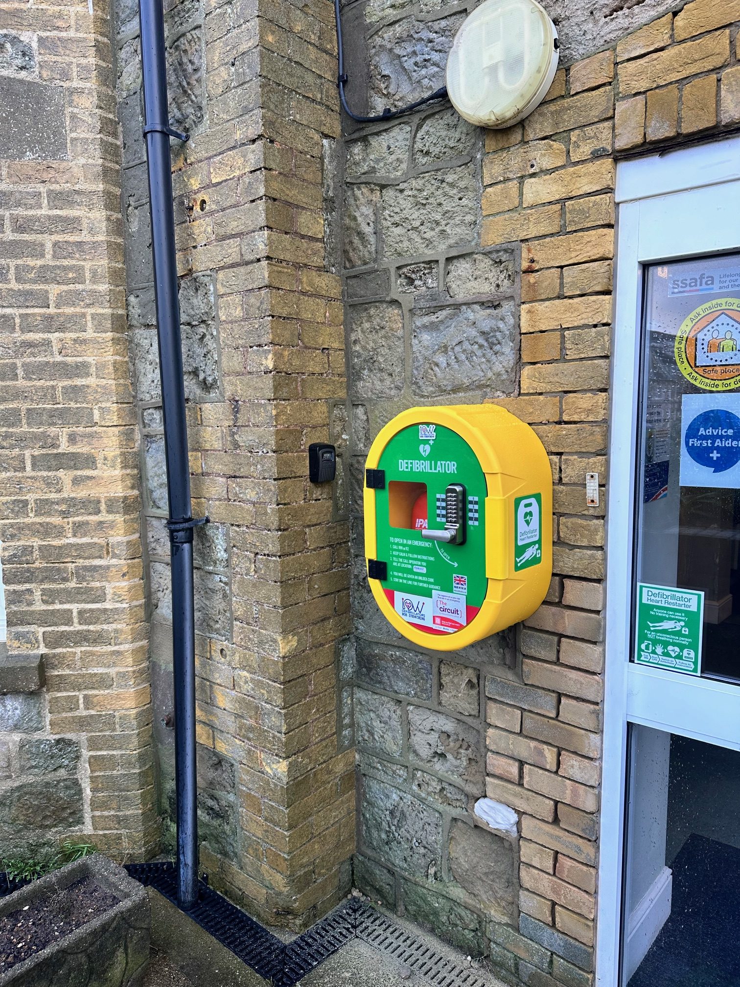 New Defibrillator Alert Ventnor. - IOW Defibrillators